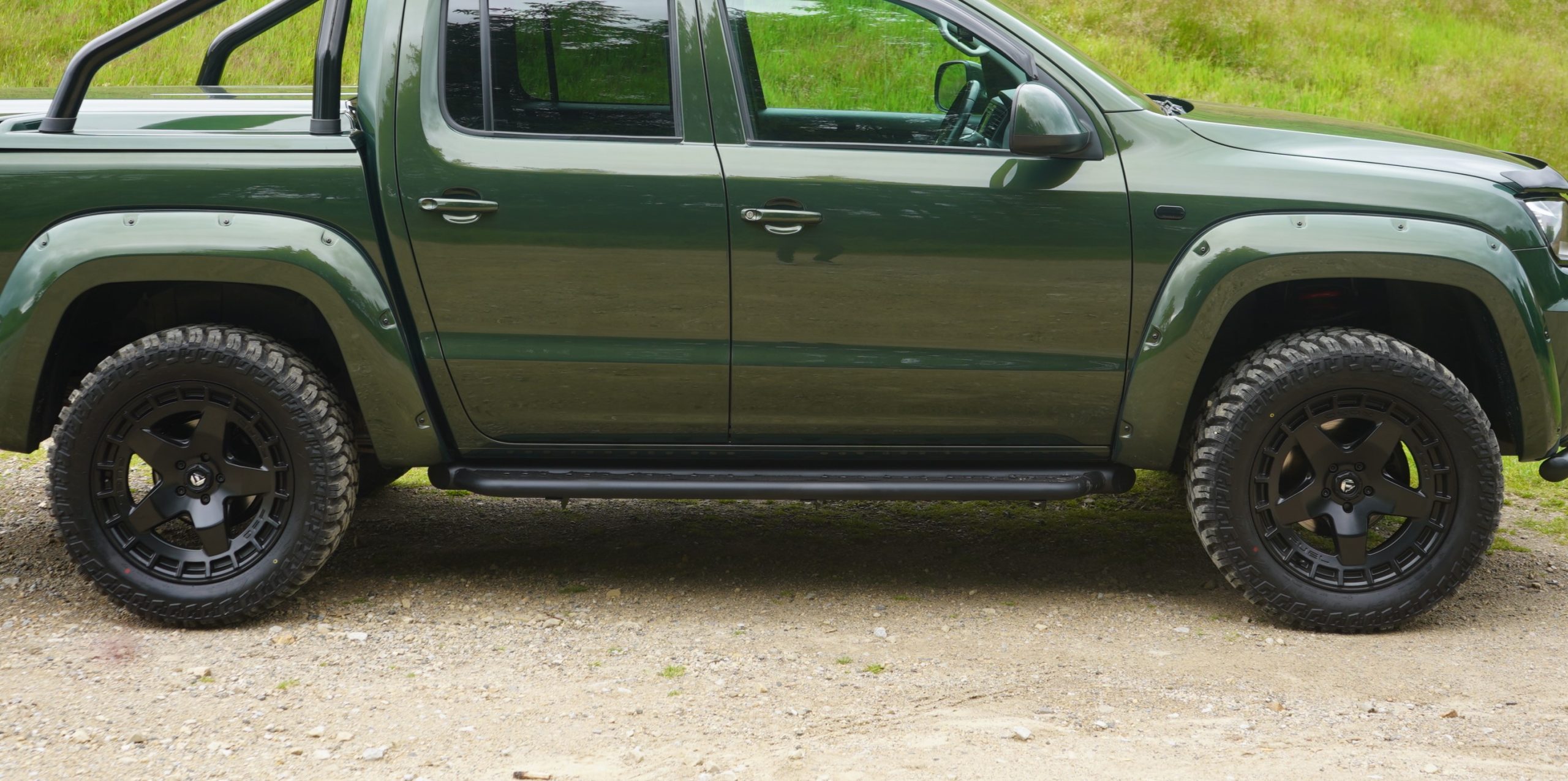 VEA Automotive Volkswagen Amarok 'Rugged' Side Steps - VEA Automotive